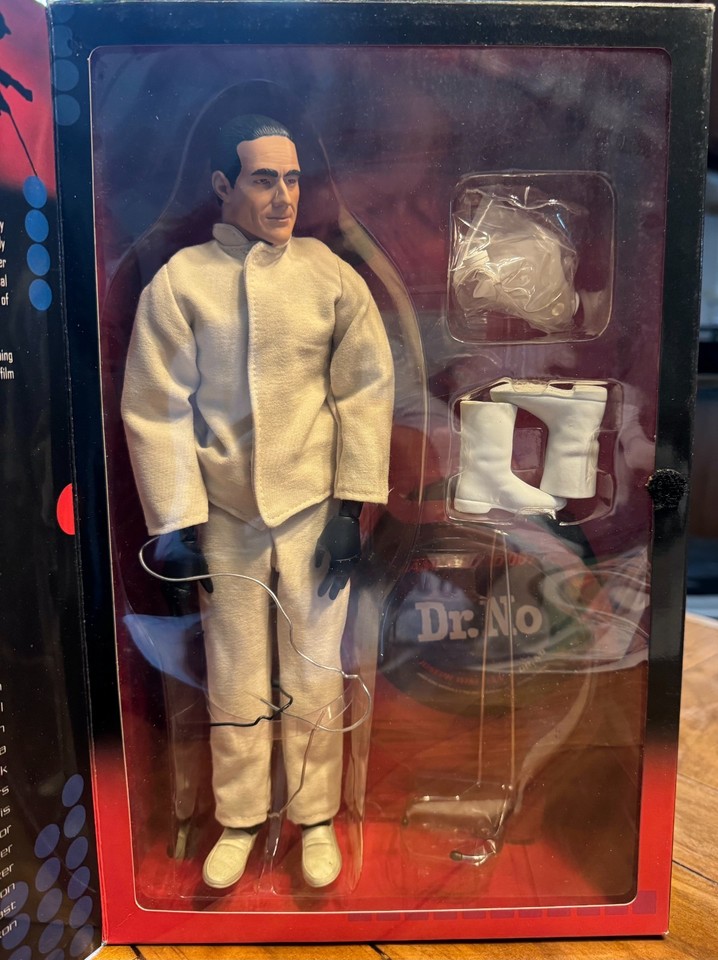 Sideshow Collectible 007 James Bond Ian Fleming’s Dr. No Joseph Wiseman ...