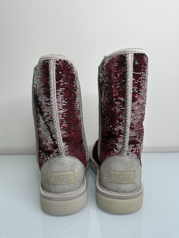 UGG Womens Sequin Boots S/N 1002766 Classic Short 8 US | eBay