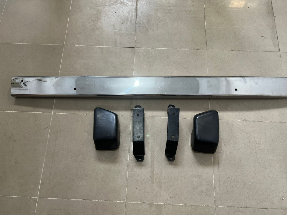 Toyota Corolla 1980-81 BUMPER COMPLETE SET - KE70,TE70 / TE71,AE70 ...