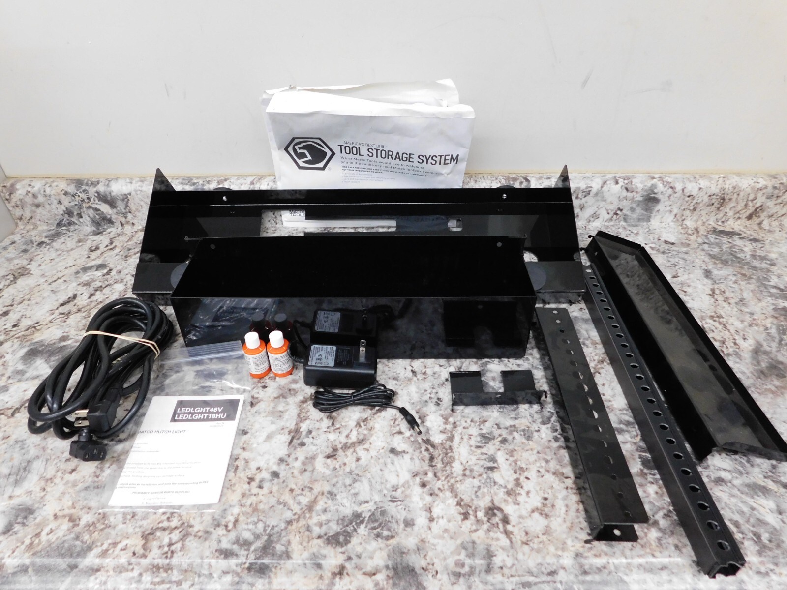 MATCO 79" x 28" TRIPLE-BAY 4s SERIES TOOLBOX w/MATCHING HUTCH 4328TB ...