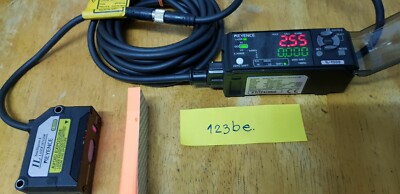 KEYENCE IL-S025 LASER Displacement Sensor IL-1000 / Range 30mm ...