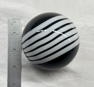 c1990 Charlie Meaker England Hand-Blown Glass Paperweight Black & White ...
