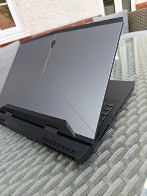 Alienware 17 R4 Gaming Laptop 17.3 120Hz 2K, 16GB Ram, NVME SSD+HDD ...