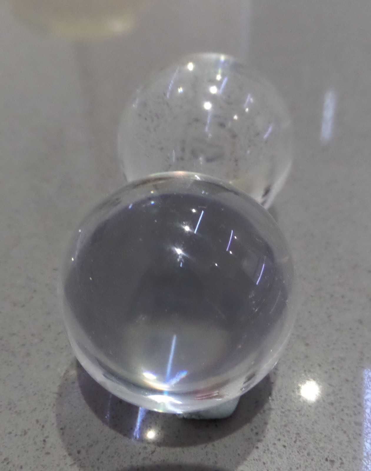 2 x 30mm Polished Clear Plastic Sphere Juggling Perspex Acrylic Spheres ...
