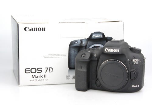 Canon EOS 7D Mark II - 20.2MP, 10fps, 65 AF point - DSLR Camera Body ...