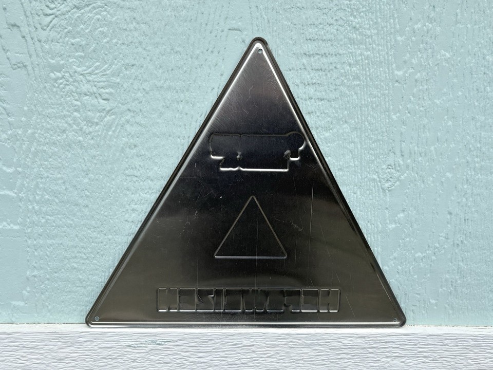 Pyramid Brewing Co Beer Hefeweizen Tin Tacker Metal Sign Bar Man Cave ...