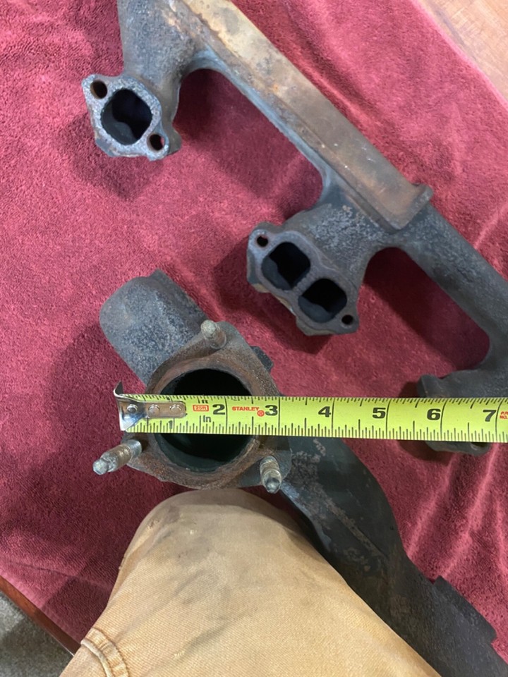GMC Chevrolet Truck Pair of Exhaust Manifolds 305 350 OEM Great shape ...