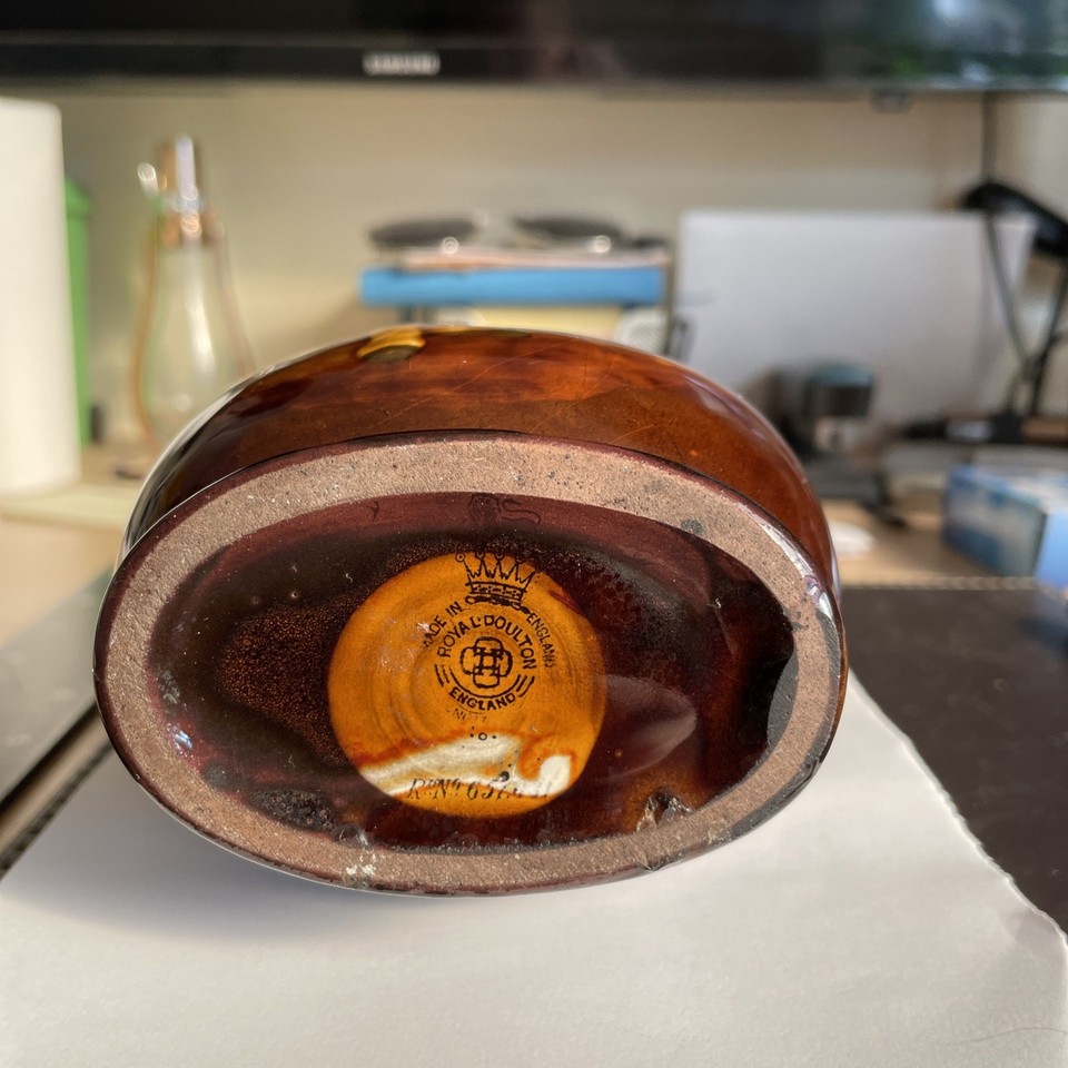 DEWAR'S Royal Doulton Kingsware "PIPE MAJOR" Whisky Flask . | eBay UK