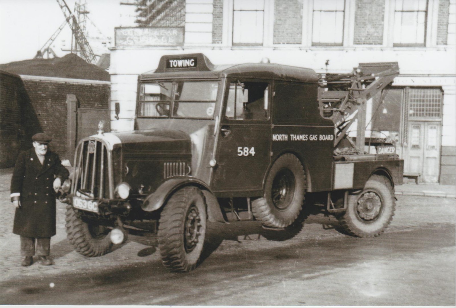 Photo, Latil Wrecker, North Thames Gas Board | eBay UK