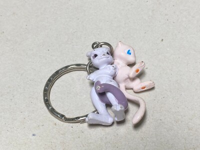 Mewtwo, Mew(H1.5")Pokemon Monster Banpresto 2005 Keychain Collection ...