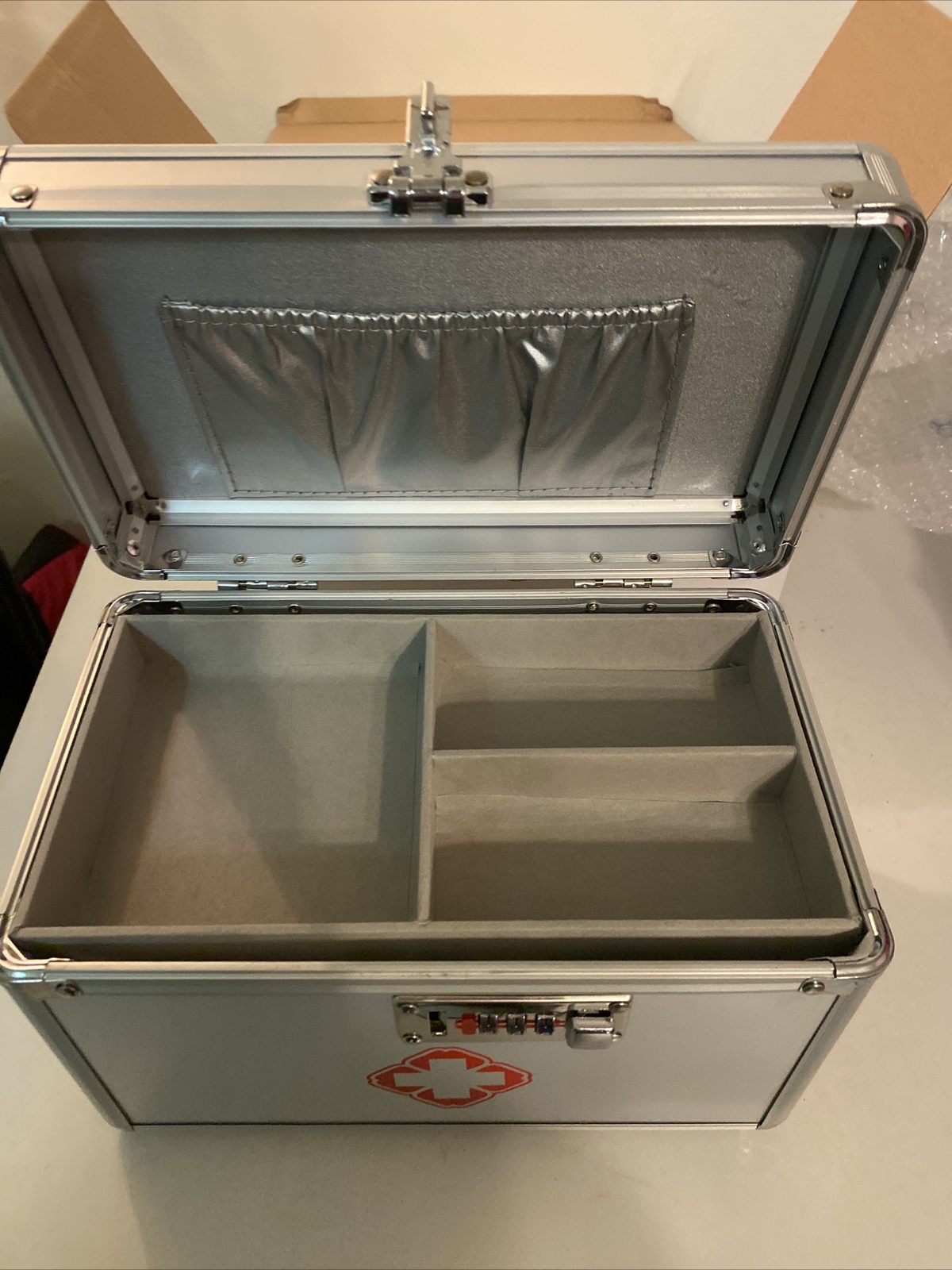 MEDLINE MEDICATION COMBINATION LOCK BOX HOLDS UP TO 24 PRESCRIPTION ...