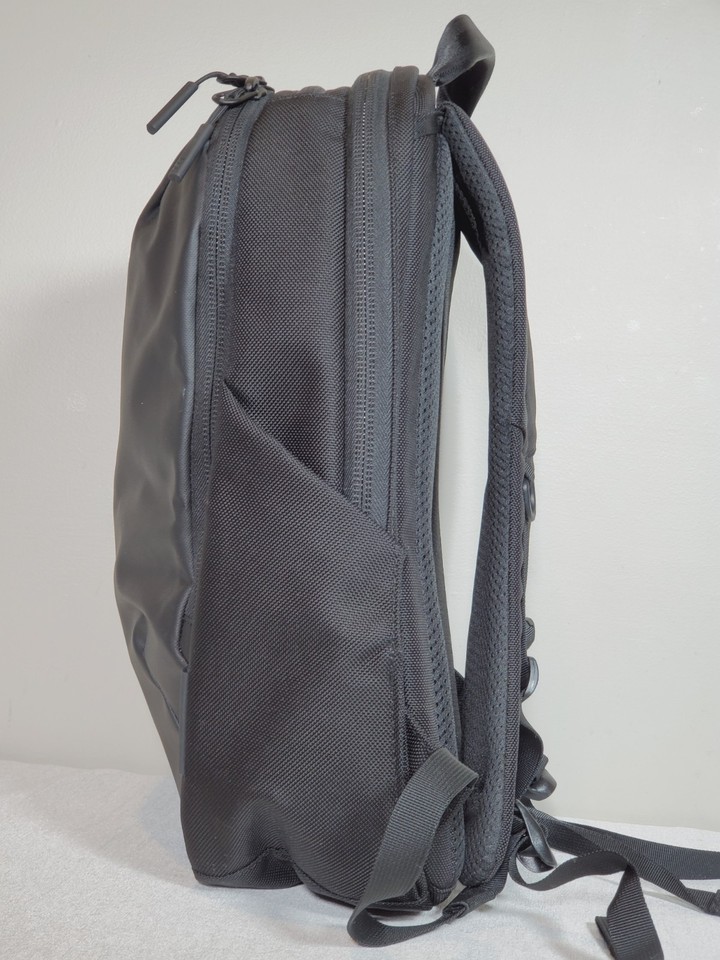Aer Day Pack 2 Black Everyday Backpack 15L | eBay