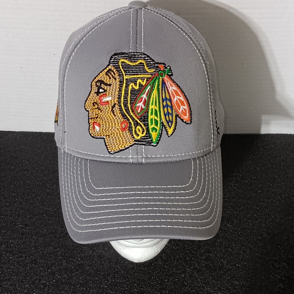 Chicago Blackhawks Hat Cap Reebok Flex Fit Gray S/M NHL Center Ice ...