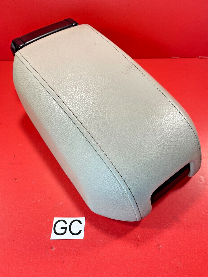 GC 2003-2014 Volvo XC90 Center Console Lid Armrest Arm Rest Light Gray ...