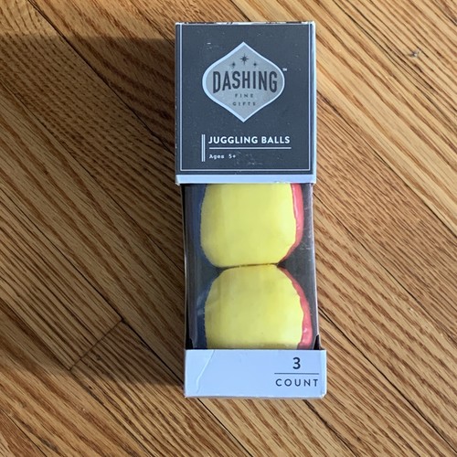 NEW! BOX OF 3 COUNT DASHING JUGGLING BALLS MAGIC MAGICIAN SUPPLIES 2 ...