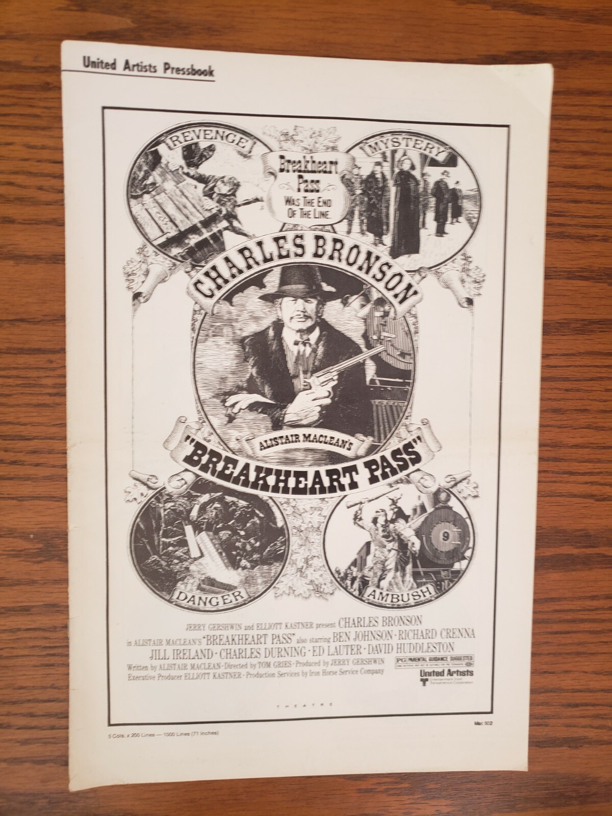 VINTAGE PRESSBOOK~1975 Breakheart Pass 11x17" w/Posters/Articles ...