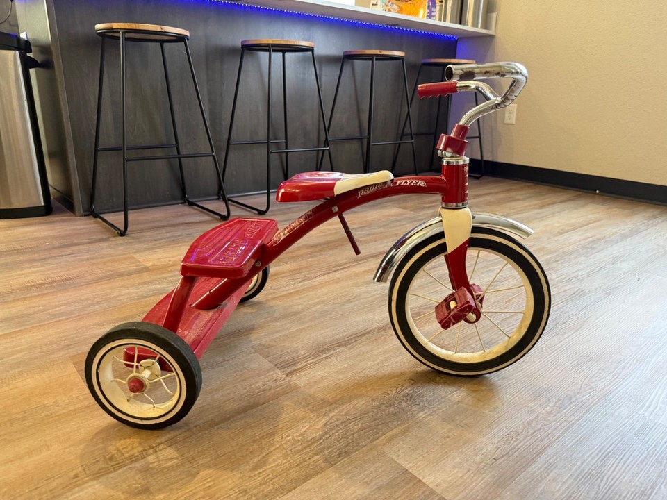 Vintage Retro Radio Flyer Red Tricycle Spoke Wheels Steel Frame Model ...