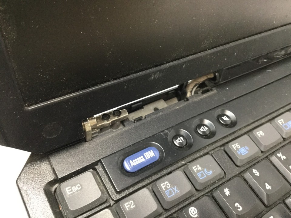 IBM ThinkPad R40e 14" Laptop Intel Pentium 4 512MB RAM- -ME | eBay