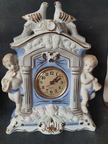 Ornate Ceramic Table Clock | Vintage Victorian Colonial Mantle Quartz ...