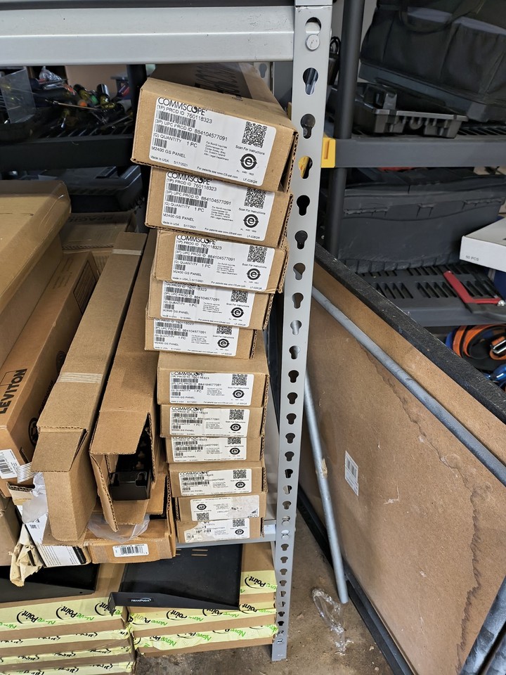 Commscope M2400 GS panel 760118323 GigaSPEED Xpress Single row ...