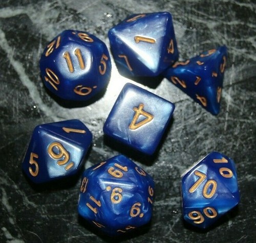 Dungeons & Dragons 7 Piece Pearl Polyhedral Blue & Gold Dnd Dice Set ...