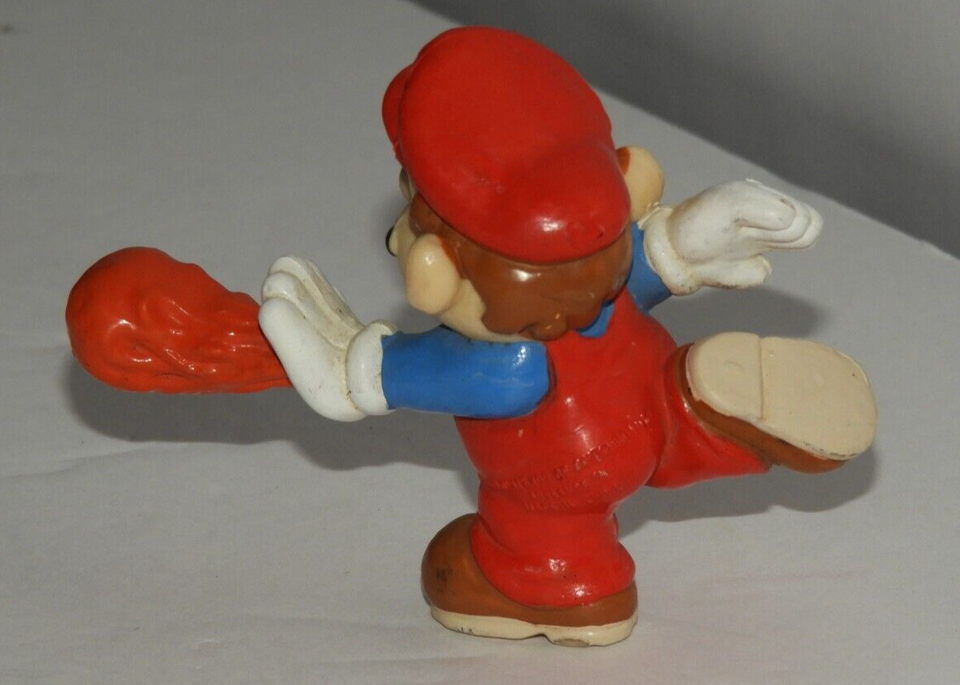 Vintage Super Mario Bros Nintendo Applause PVC Figure Mario Fireball ...
