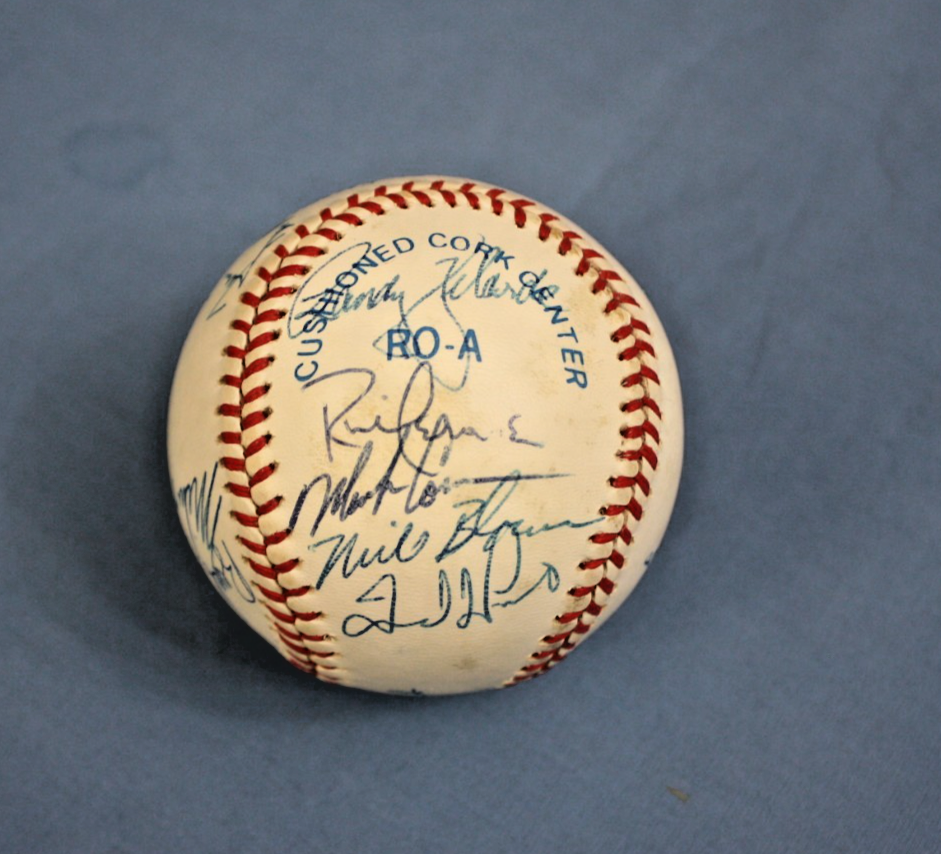 1990 New York Yankees team autographed baseball 15 signatures with Don ...