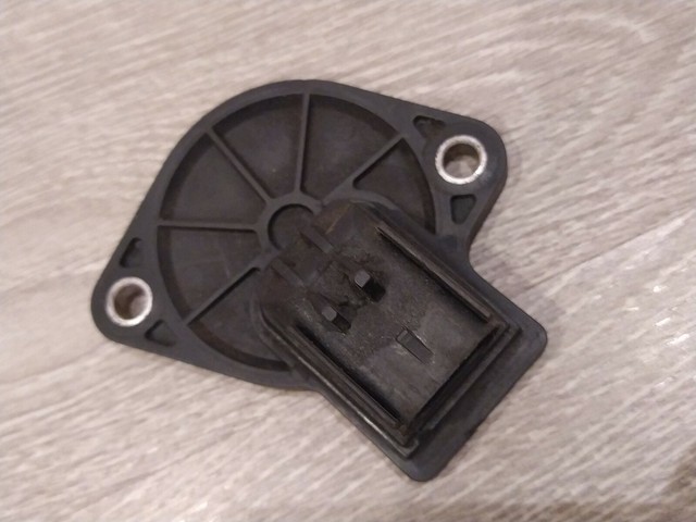 Chrysler PT Cruiser Bj.01 Sensor Camshaft Sensor 705ab 47810 for sale ...