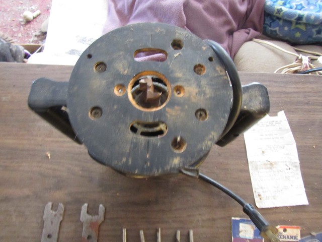 Black and Decker 1 HP Basic Router 7604 Electric for sale online | eBay