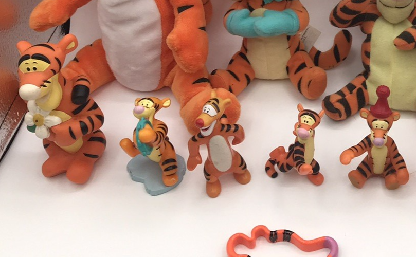 Vintage Winnie The Pooh Tigger Lot of 26 Plush Figures Pens Y2k Gift | eBay