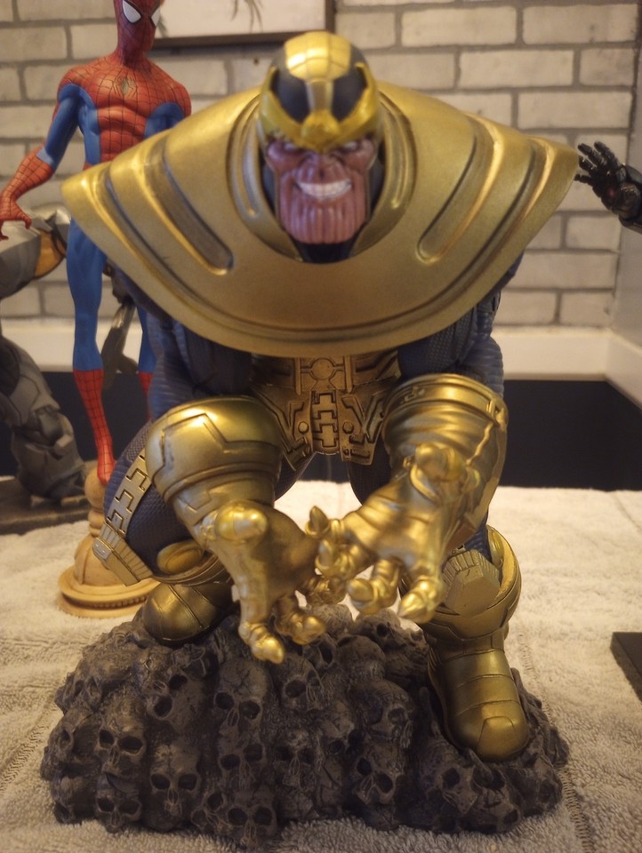 Diamond Select DC Gallery: The Joker Statue No Box, Mint, GameStop ...