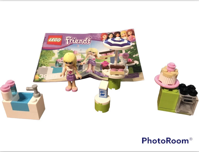 Lego Friends Stephanies Outdoor Bakery