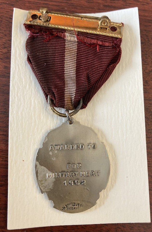 ROTC Chicago Tribune Military Merit Hallmark Medal Ribbon Pin Insignia ...