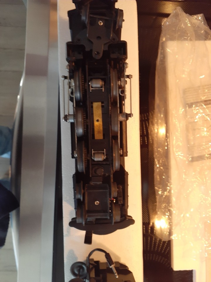 Lionel 6-18638 N&W Norfolk & Western 2-6-4 steam loco and tender | eBay