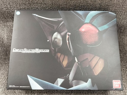 BANDAI Kamen Rider Kabuto CSM Hopper Zektor | eBay