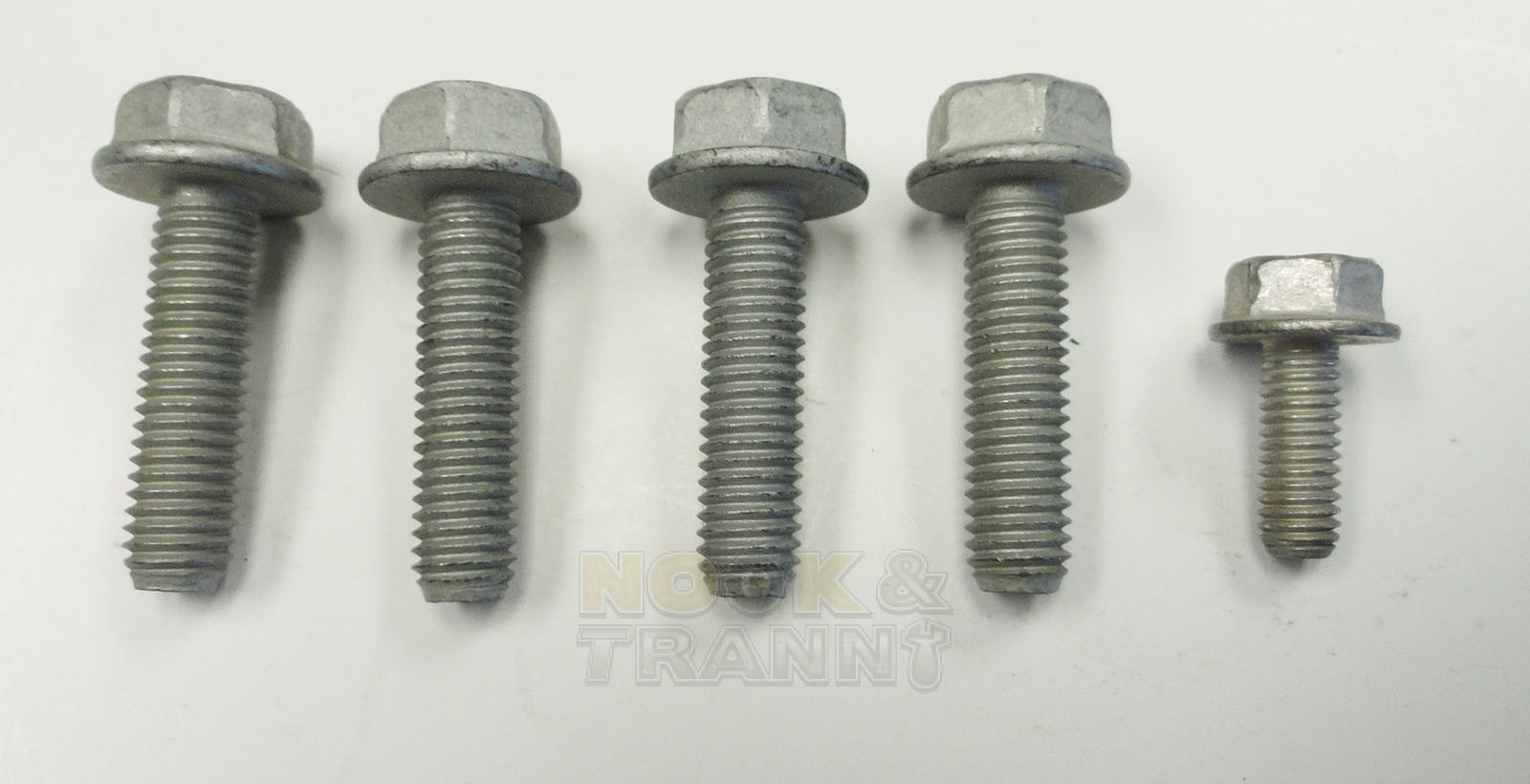 LS1 LS6 LS2 LS3 LQ4 LQ9 Engine Oil Pump and Pickup Tube Bolts 5-pcs GM ...