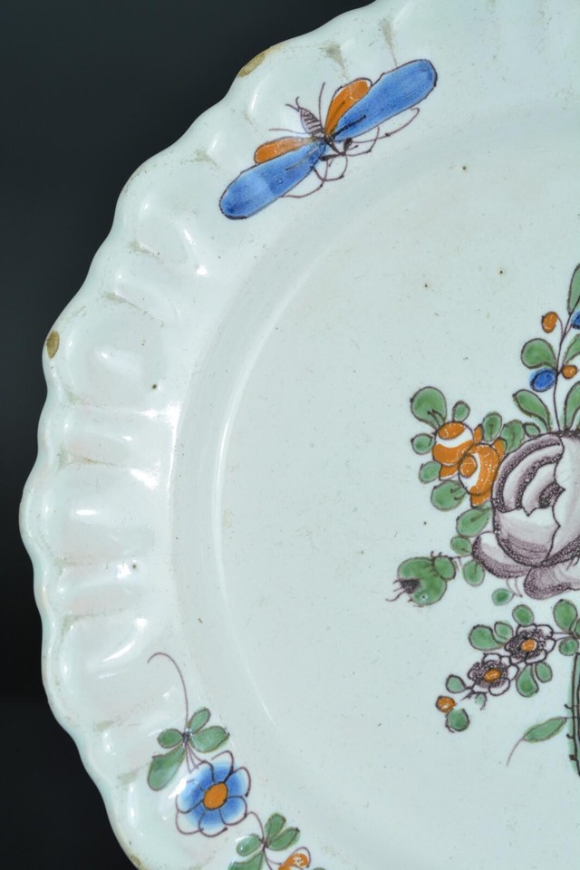 Rare Plate Earthenware of Bordeaux 18 Th Jacques Hustin Roses Insect N2 ...
