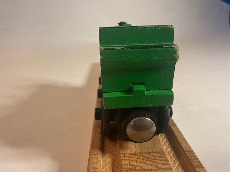 Thomas & Friends Wooden Railway Oliver Train Engine 2001 | eBay
