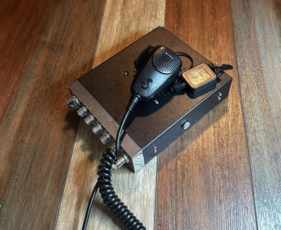 Cobra 29 LTD Classic CB Radio AM/FM 40 Channels w/gear grabber - Tested ...