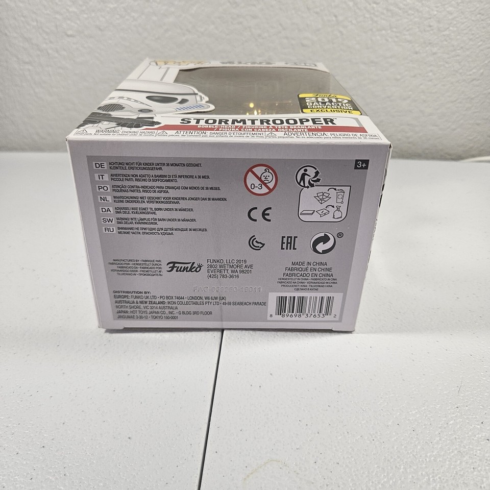 Funko Pop! Vinyl: Star Wars - Stormtrooper (Gold/Chrome) - Star Wars ...