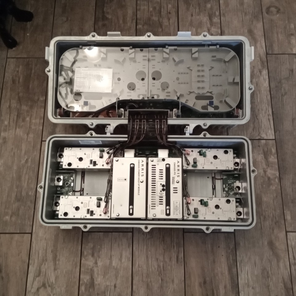 NEW ARRIS OM6 Opti Max Optical Node Fiber Deep Nodes OM6F85YHN ...