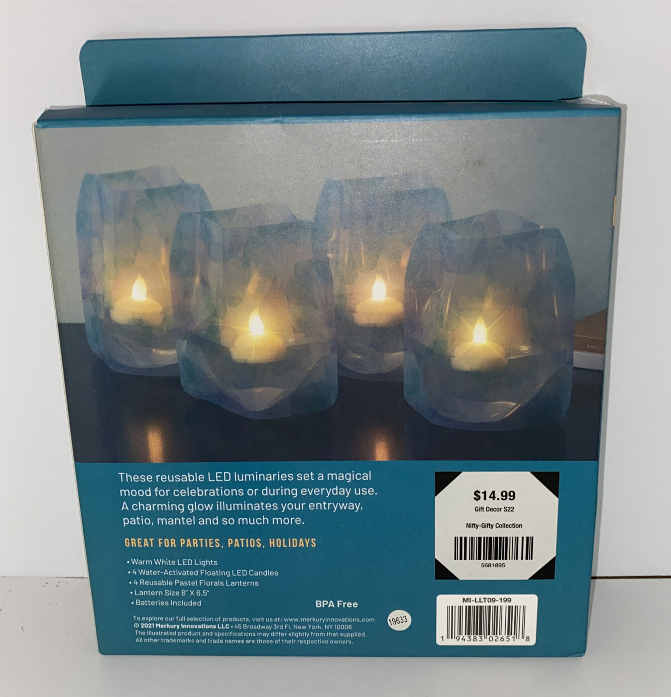 Glowing LED Lanterns With Floating Flameless LED Candles Luminaries ...