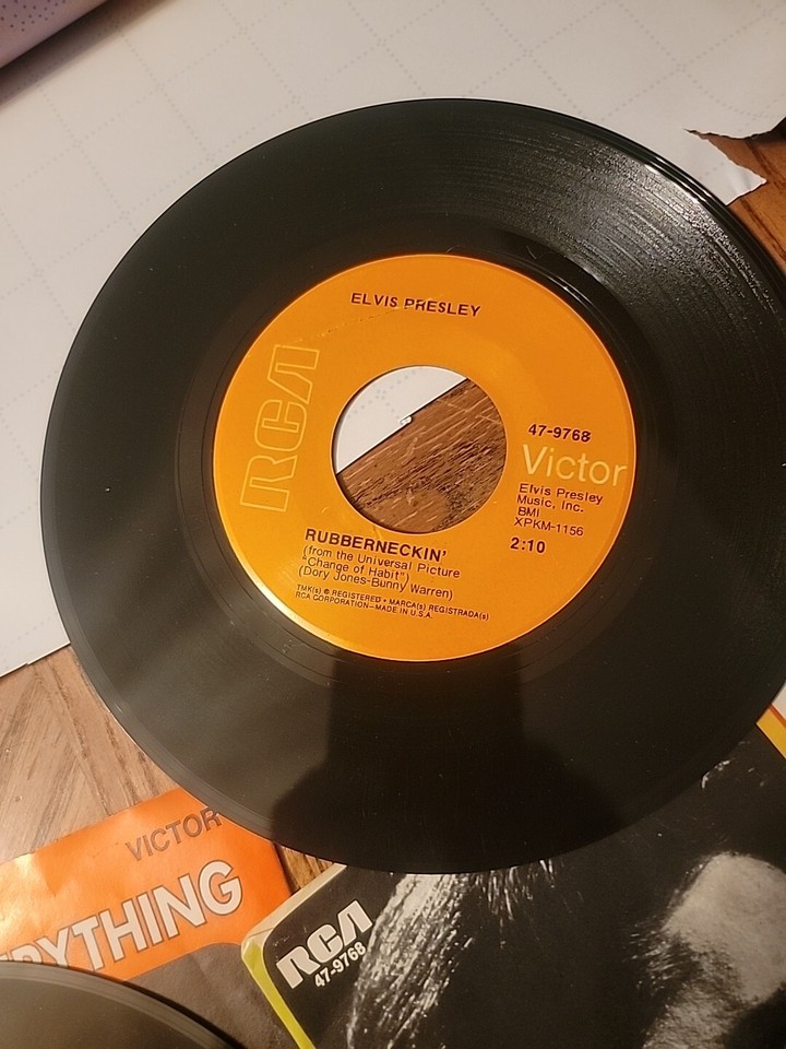 ELVIS PRESLEY Lot Of 4 ORIGINAL RARE 45'S IN THE GHETTO SEE ALL PHOTOS ...