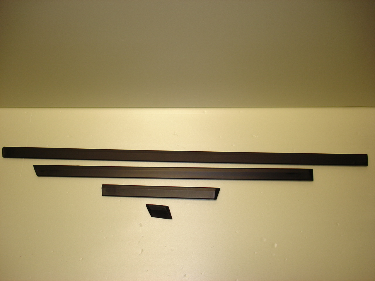 For BMW 5 E 34 1988 - 1995 Door Middle Trim Moulding RIGHT side SET 4 ...