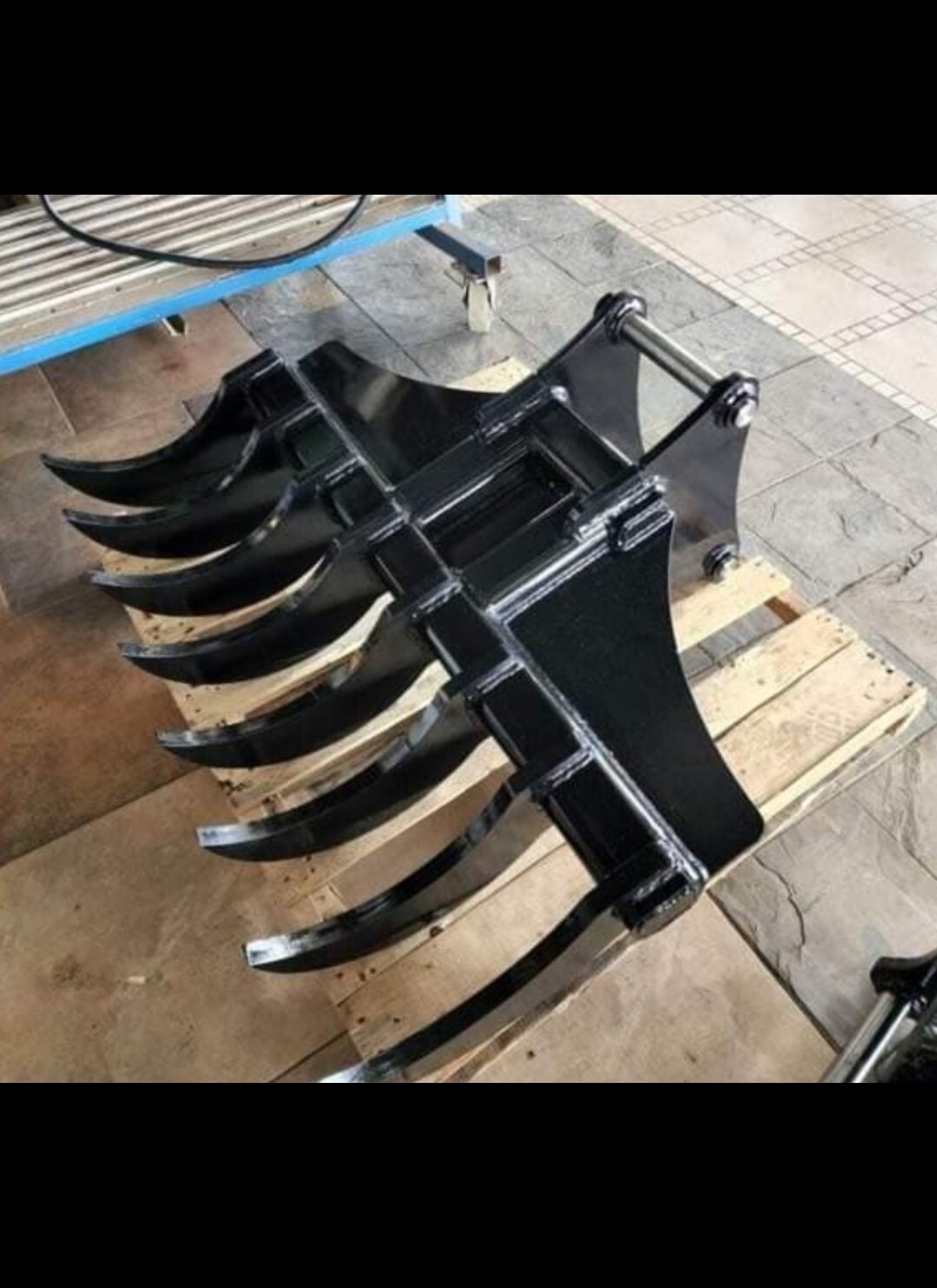 Made In America Excavator Backhoe Ripper Attachment Buckets Thumbs and ...