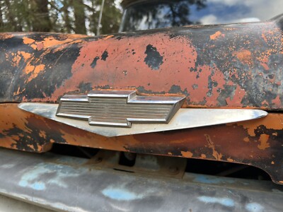 1960-1961 Chevrolet Pickup Truck C10, C20, K10, K20 V8 hood ornament ...