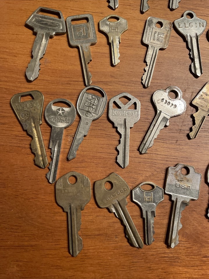 Vintage Lot of 29 Keys - (GM, Chrysler, National Key, Etc) | eBay