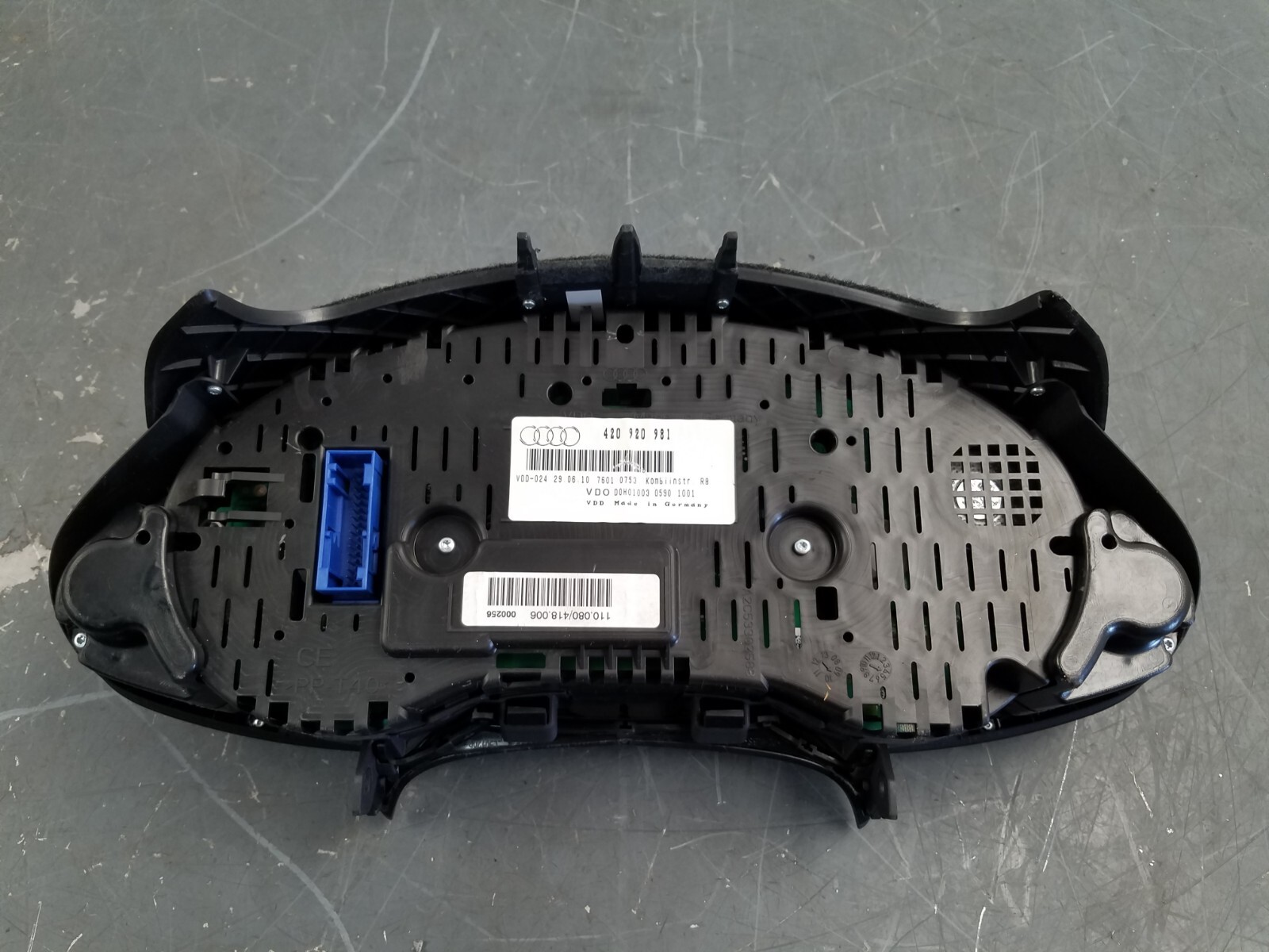 11 AUDI R8 QUATTRO 5.2L AT SPEEDOMETER INSTRUMENT CLUSTER 420920981 for ...