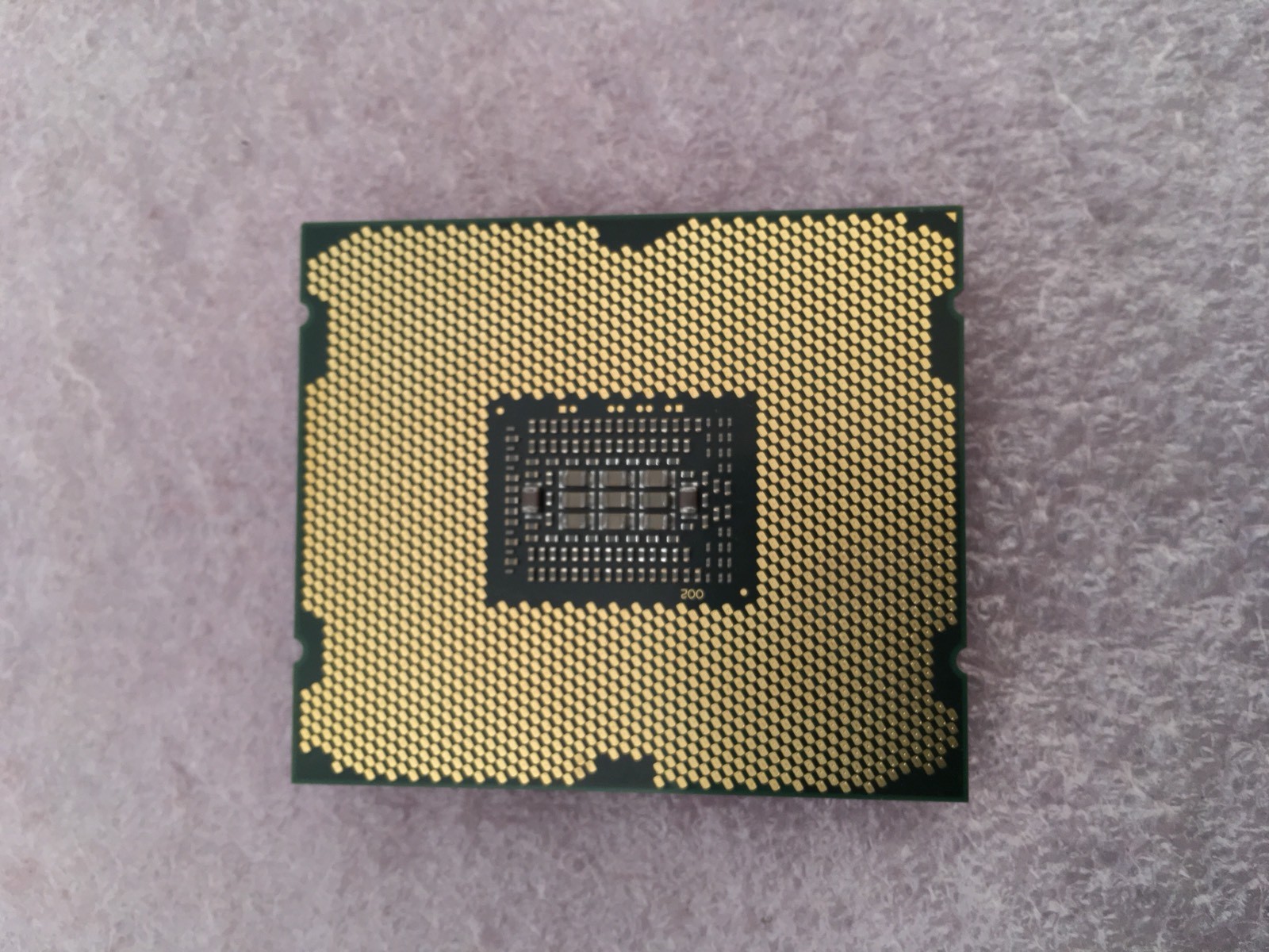 4 Intel Xeon Processors E5-2665 2.40GHz 8-Core CPU 8.00 GT/s E5-2665 ...