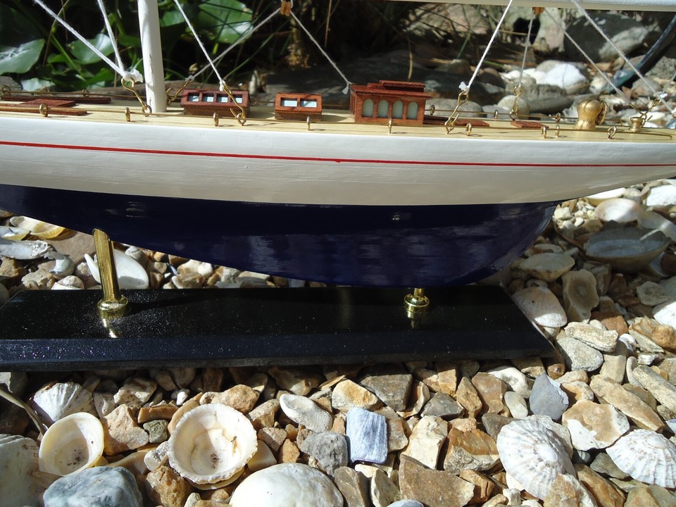 Model Yacht Blue & White Hull racing Schooner 68 cm -maritime Ship ...